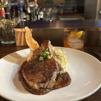 POSTERO - Updated December 2025 - 381 Photos & 341 Reviews - 401 N Main ...