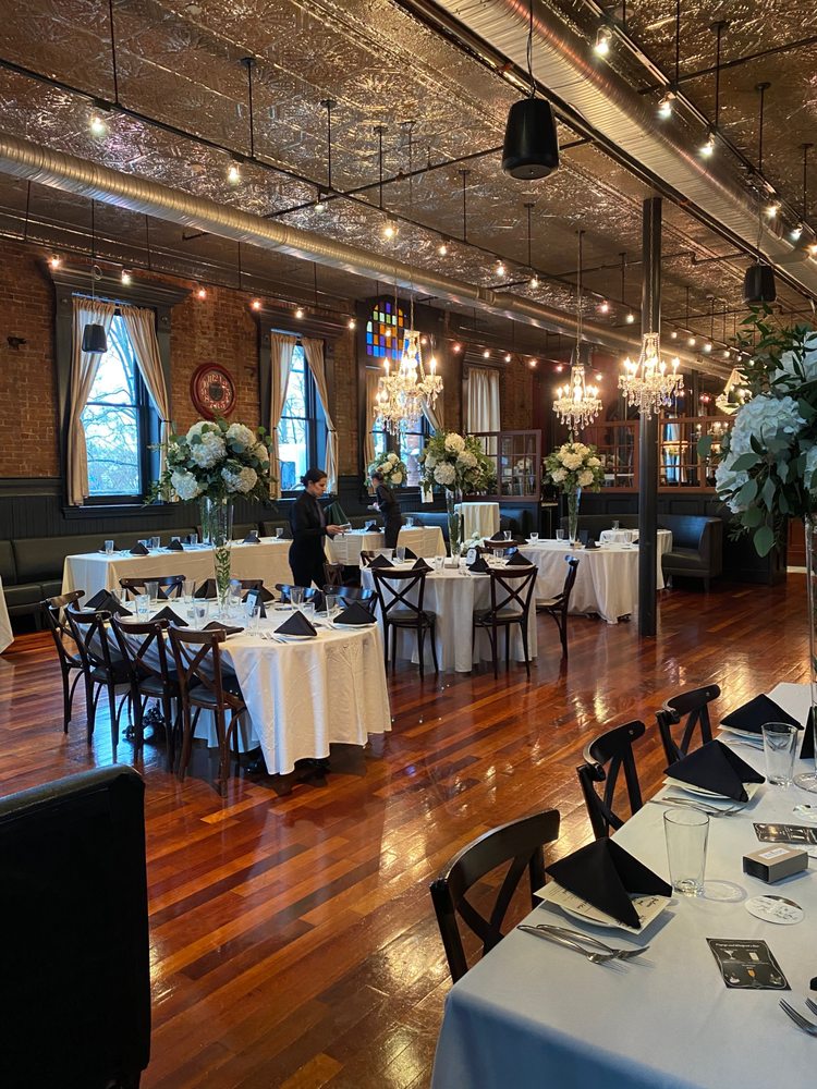 MODERN ON THE RAILS - 214 Photos & 253 Reviews - 1 Station Plz, Mamaroneck, New York - Italian ...