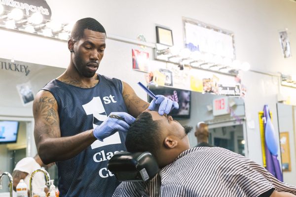 1ST CLASS CUTS BARBERSHOP - Updated October 2025 - 18 Photos & 12 ...