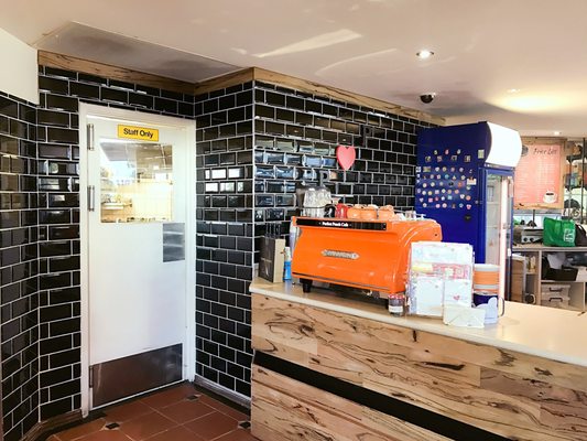 THE PERFECT PEACH CAFE - Updated January 2026 - 80 Walters Dr, Osborne ...