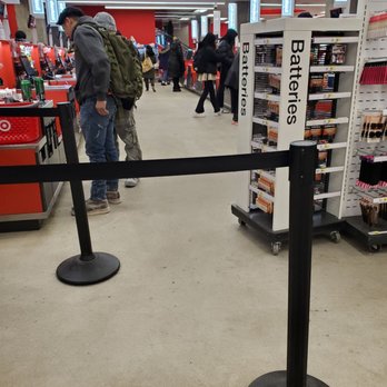 TARGET - Updated June 2025 - 667 Photos & 41 Reviews - 150 E 86th St ...