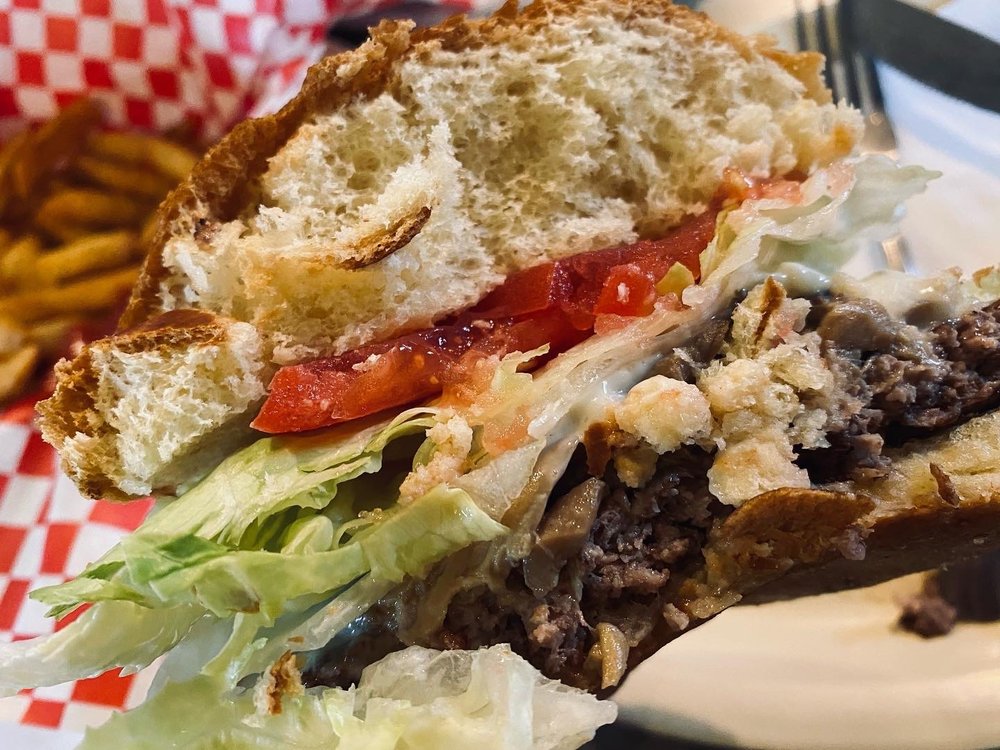 DAIRY COTTAGE - Updated January 2026 - 101 Photos & 118 Reviews - 328 W ...