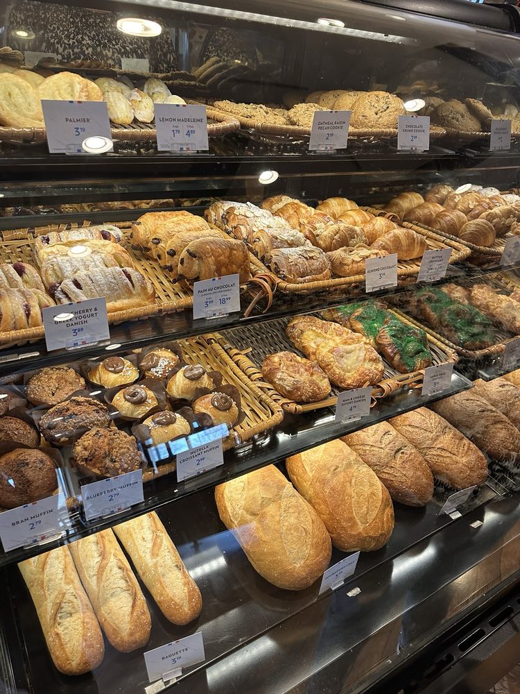 LA MADELEINE - Updated July 2024 - 110 Photos & 112 Reviews - 1954 24th ...