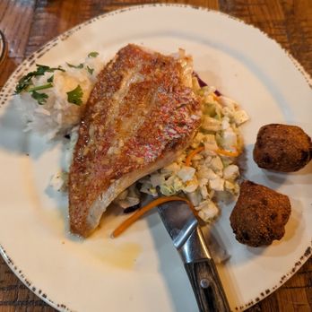 UNION 28 TAP HOUSE - Updated June 2025 - 80 Photos & 64 Reviews - 651 ...