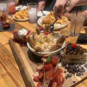 BARNYARD CRAFTHOUSE & EATERY - Updated July 2025 - 399 Photos & 456 ...