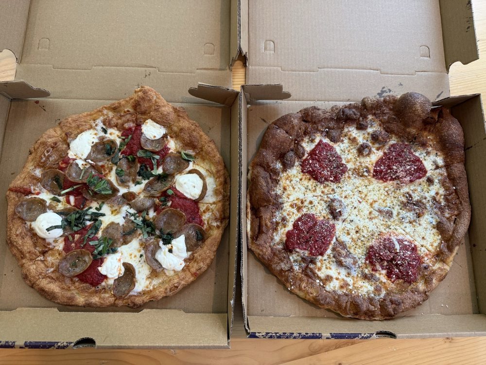 CRAFT FOOD HALL - Updated October 2025 - 17 Photos - 500 Beaver Brook ...