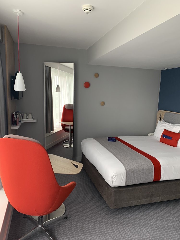 HOLIDAY INN EXPRESS DUBLIN CITY CENTRE - 52 Photos & 27 Reviews - 28-32 ...