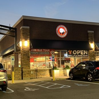 PANDA EXPRESS - Updated July 2025 - 26 Photos & 27 Reviews - 461 State ...