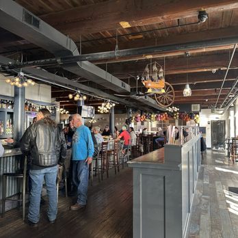 THE BLACK RASPBERRY PUB - Updated March 2025 - 77 Photos & 127 Reviews ...