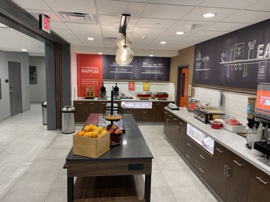 HAMPTON INN & SUITES SANTA ROSA SONOMA WINE COUNTRY - Updated August ...