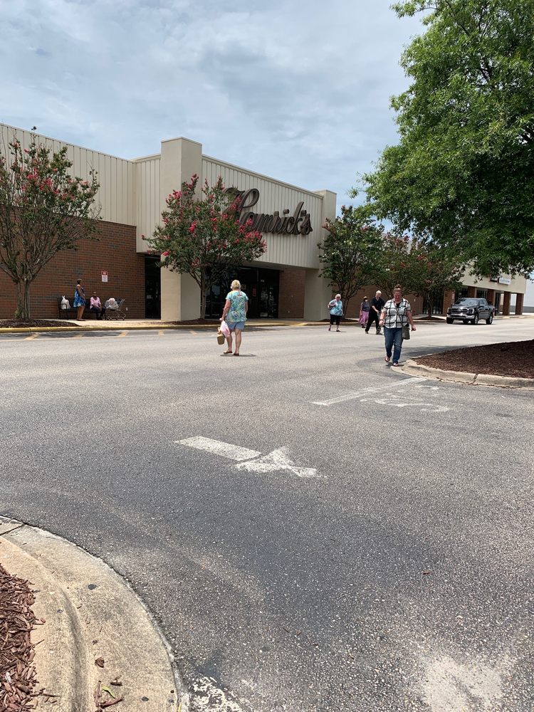 HAMRICK’S OF FLORENCE, SC - Updated December 2025 - 16 Photos - 2600 ...