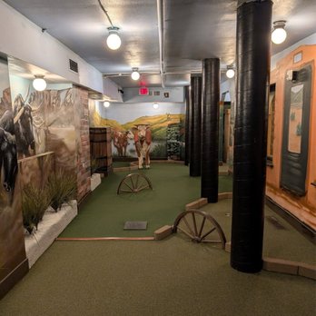 UNDERGROUND MINI GOLF - Updated December 2025 - 136 Photos & 128 ...