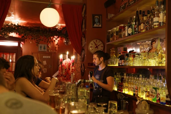 PILI PILI - Updated October 2025 - 32 Photos & 37 Reviews - 70 rue Jean ...