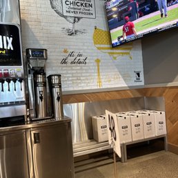 SUPER CHIX - Updated May 2025 - 109 Photos & 92 Reviews - 17710 Canyon ...