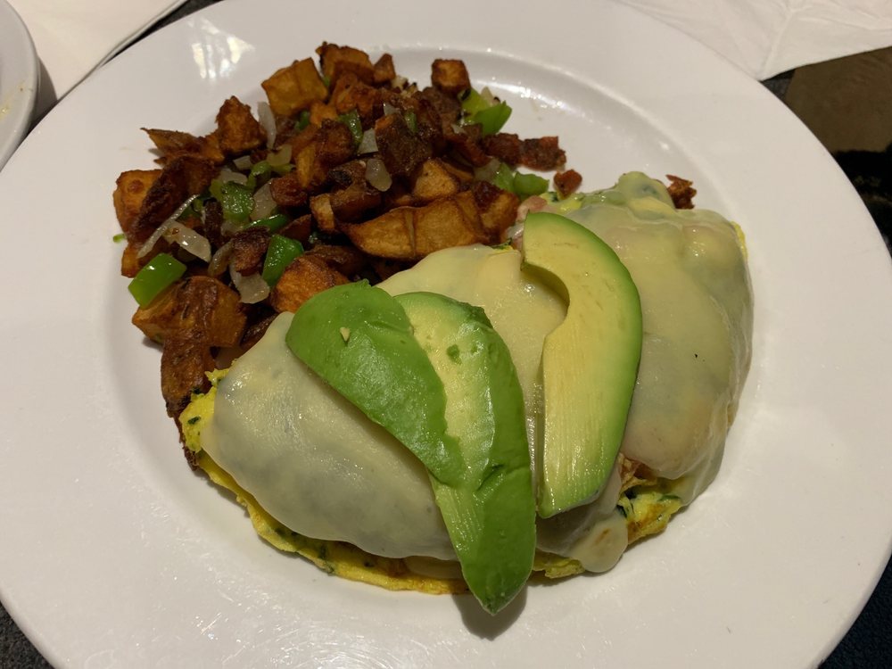 CHARLIE’S DOWN UNDER - 55 Photos & 85 Reviews - American (Traditional ...