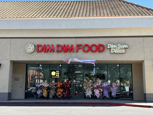 DIM DIM FOOD - 366 Photos & 129 Reviews - 7485 Rush River Dr ...