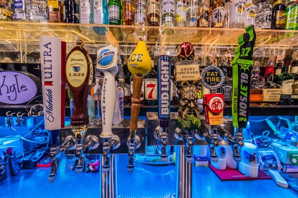 SIPPS - Updated September 2025 - 47 Photos & 12 Reviews - 2218 25th Ave ...