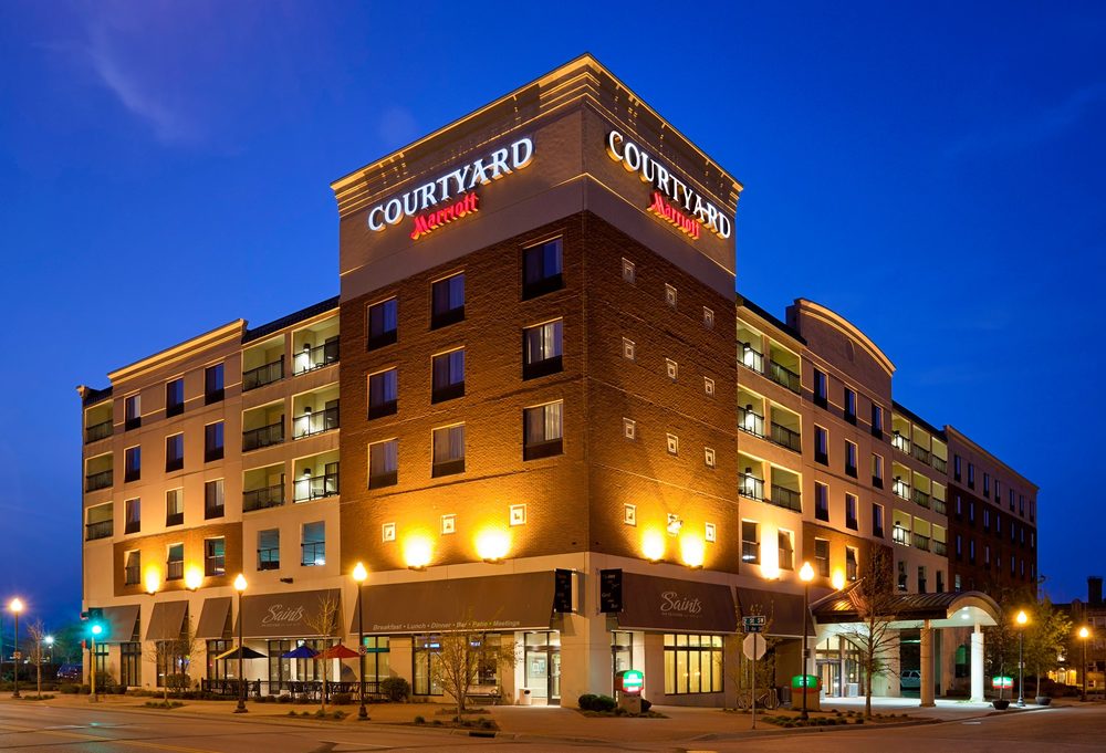 COURTYARD BY MARRIOTT - 11 Photos & 24 Reviews - 161 13th Ave SW ...