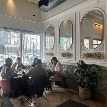 HELLO DARLING - Updated October 2025 - 58 Photos & 24 Reviews - 3484 W ...