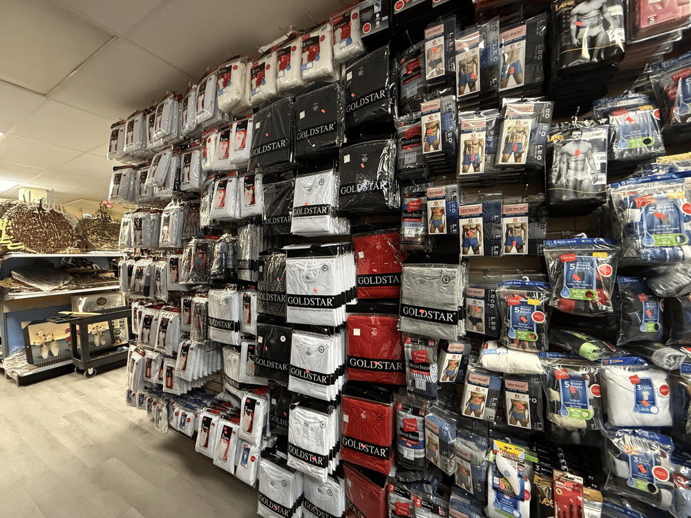 SIX BROZ SHOPPING & DISCOUNT - Updated April 2026 - 43 Washington Ave ...