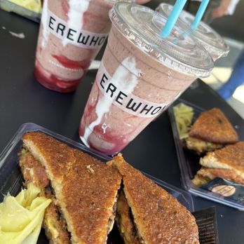 EREWHON - Updated March 2025 - 516 Photos & 170 Reviews - 339 N Beverly ...