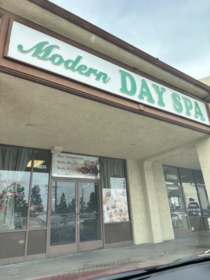 MODERN DAY SPA - Updated October 2025 - 33 Photos & 137 Reviews - 10974 ...