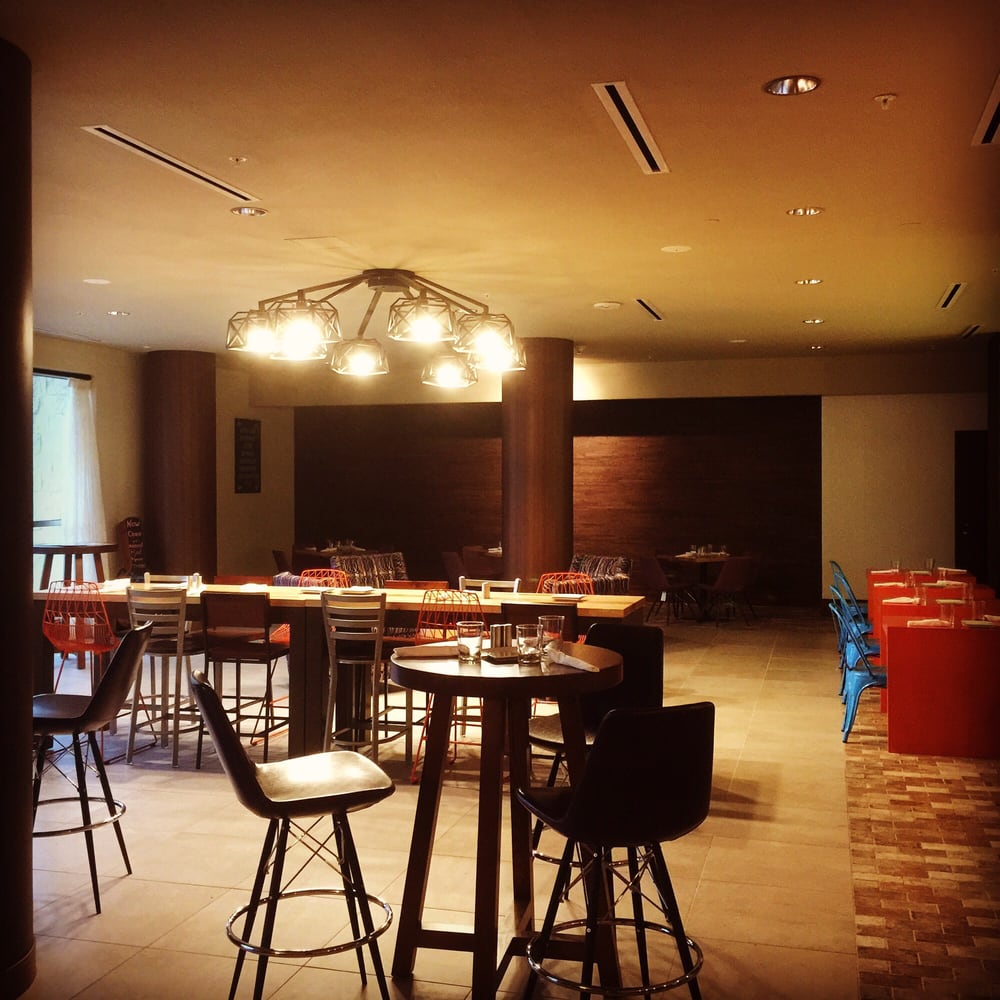 RED RIVER TAVERN - Updated March 2025 - 17 Photos - 810 Red River St ...