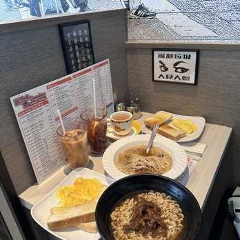 LITTLE RING CAFE - Updated April 2025 - 137 Photos & 17 Reviews - 105 ...