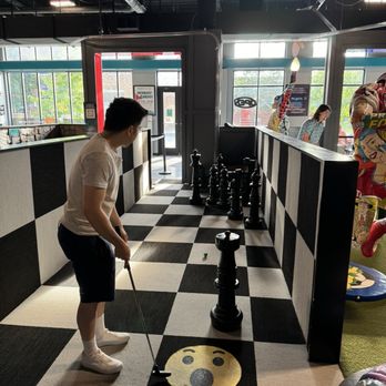 THE FAT PUTTER - Updated October 2025 - 193 Photos & 71 Reviews - 111 N ...