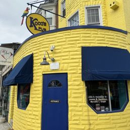 KOCO’S PUB - Updated November 2024 - 696 Photos & 799 Reviews - 4301 ...