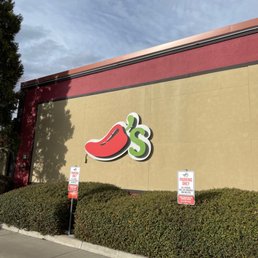 CHILI’S - Updated July 2025 - 420 Photos & 215 Reviews - 5090 ...