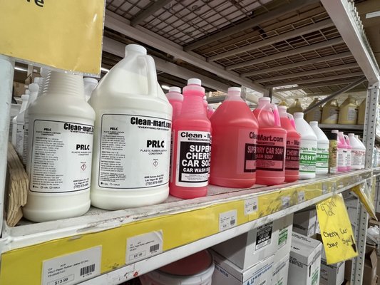 CLEAN-MART - Updated January 2026 - 113 Photos & 28 Reviews - 4580 W ...