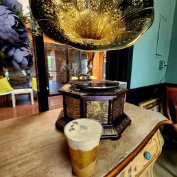 BURNT UMBER COFFEE FT. PETALS & POISON TEA ROOM - Updated October 2025 ...