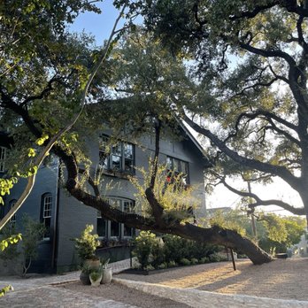 PRELUDE - Updated July 2025 - 98 Photos & 32 Reviews - 707 W 10th St ...