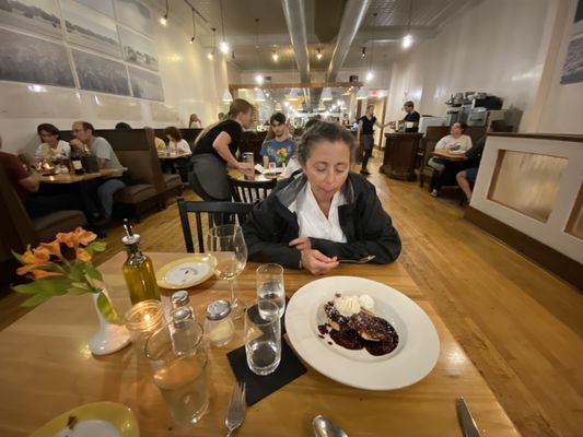 PRAIRIE CANARY RESTAURANT & BAR - 101 Photos & 152 Reviews - 924 Main ...