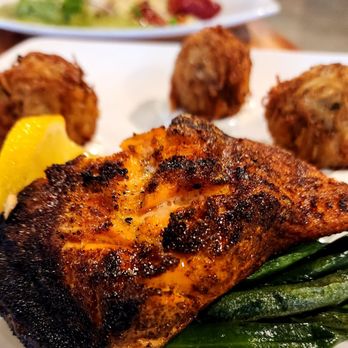 7 DEVILS WATERFRONT ALEHOUSE - Updated June 2025 - 321 Photos & 345 ...