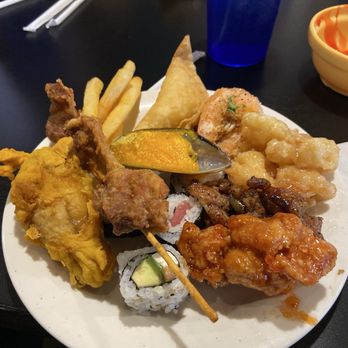 GOLDEN APPLE BUFFET - Updated August 2025 - 45 Photos & 50 Reviews ...