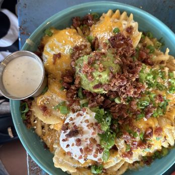 BIRDIE’S EASTSIDE - Updated July 2024 - 157 Photos & 122 Reviews - 6221 ...