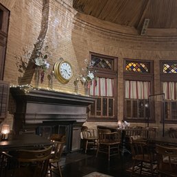 THE BEVERLY DEPOT RESTAURANT - Updated April 2025 - 54 Photos & 180 ...