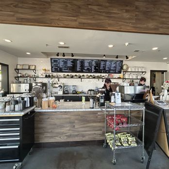 DAILY PROJECTS CAFE & EATERY - Updated December 2025 - 272 Photos & 317 ...