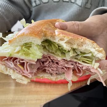 D’ALEO ITALIAN DELI - Updated April 2024 - 294 Photos & 109 Reviews ...