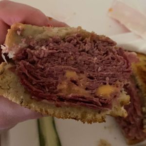 LOEDES FAMOUS RUBEN DELI - 15 Photos & 24 Reviews - 9265 Broadview Rd ...