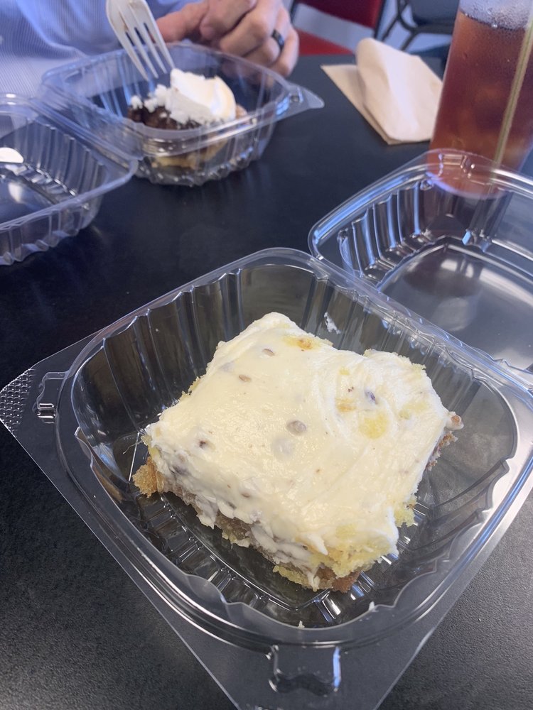 SUZANNE’S BAKERY & EATERY - 10 Photos & 23 Reviews - 1207 E Forrest St ...