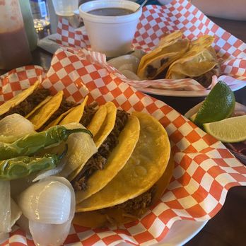BIRRIERIA TIJUANA - 589 Photos & 429 Reviews - 12803 Ambaum Blvd SW ...