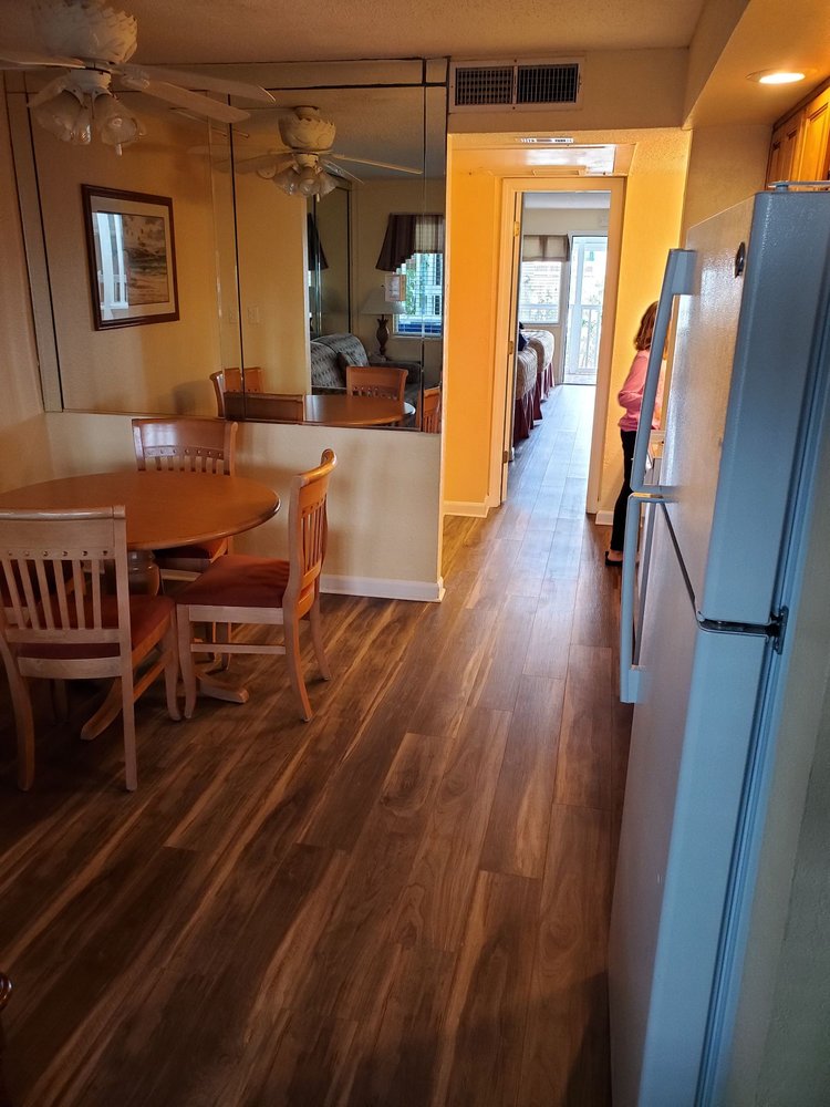 CLUB DESTIN RESORT - 17 Photos & 25 Reviews - Hotels - 1085 Hwy 98 E ...