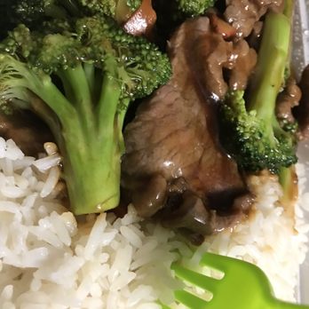 SENTOSA RESTAURANT - Updated July 2025 - 32 Photos & 88 Reviews - 2063 ...