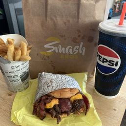 SMASH BROS BURGERS - Updated May 2026 - 186 Photos & 142 Reviews - 1459 ...