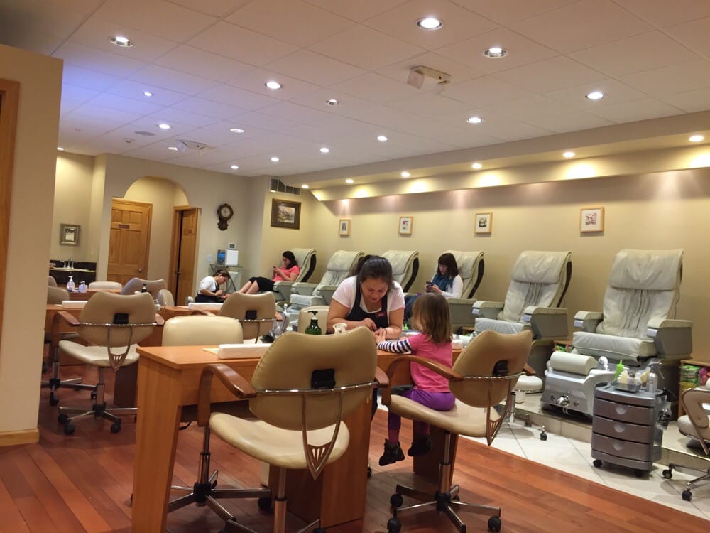 SANDY TWO NAILS & SPA - Updated July 2025 - 33 Reviews - 265 Federal Rd ...