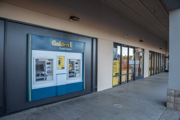 GOLDEN 1 CREDIT UNION - Updated July 2024 - 42 Reviews - 2248 Grass ...