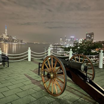 CASTLE POINT ON HUDSON - Updated October 2025 - 1 Castle Point Ter ...